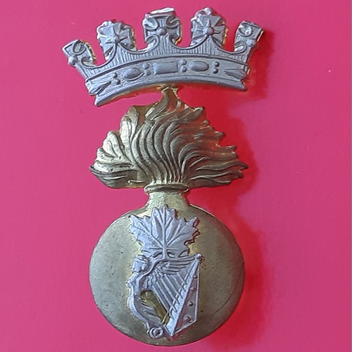 2831f – Steady The Buffs Militaria