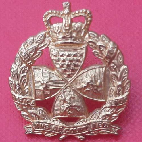 The Inns Of Court Regiment – Queen’s Crown Officer’s Gilt Collar Badge ...
